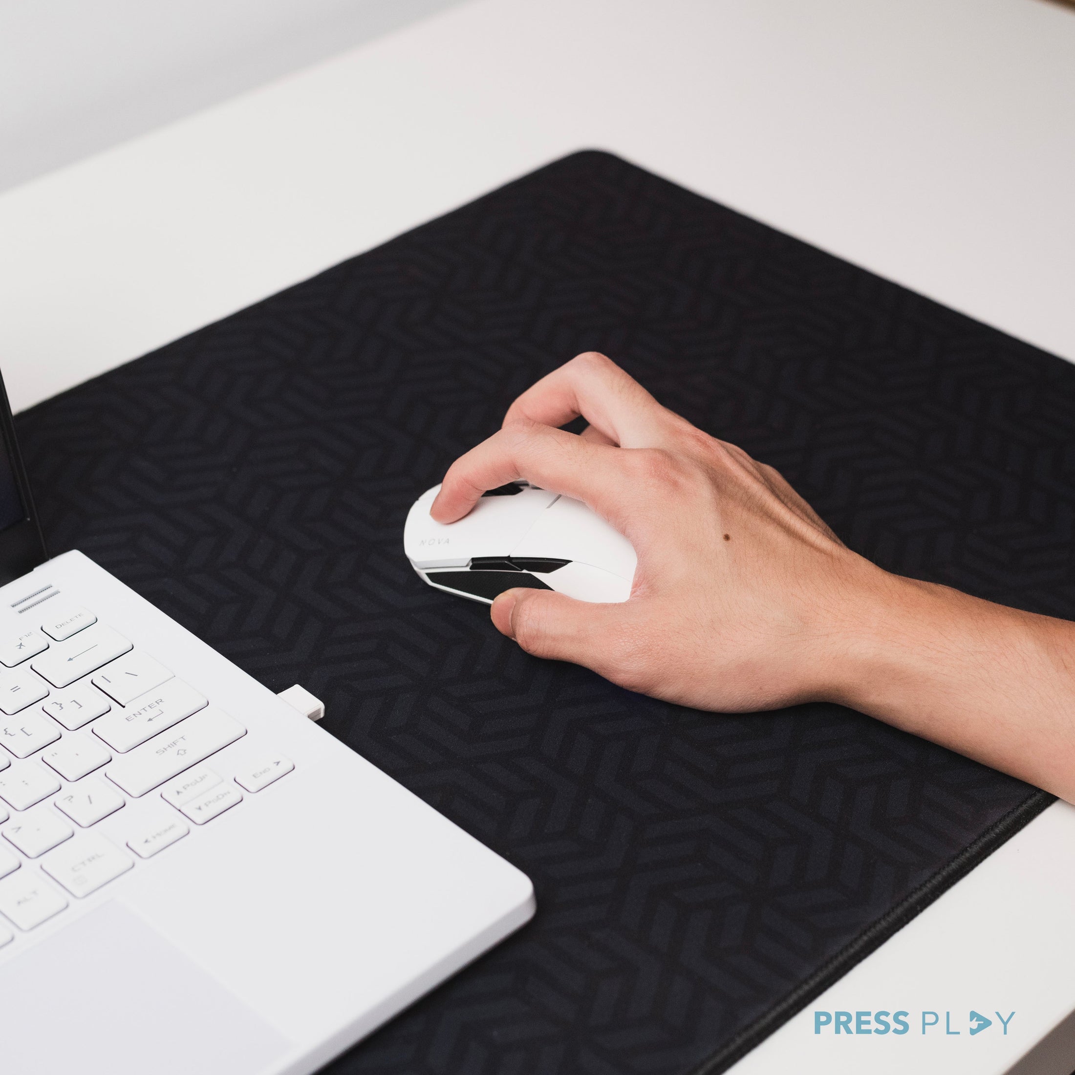 NOVA V3 Wireless Gaming Mouse – pressplayid