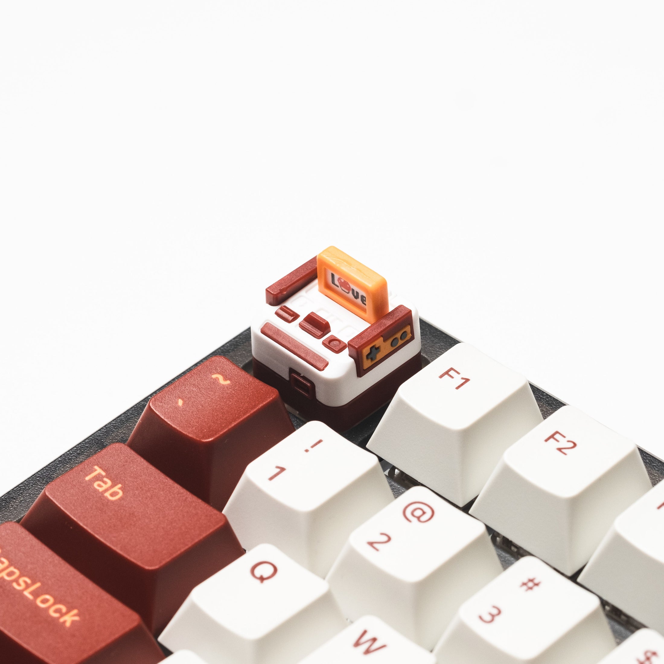 RETRO FAMICOM Artisan Keycap Mechanical Keyboard – pressplayid
